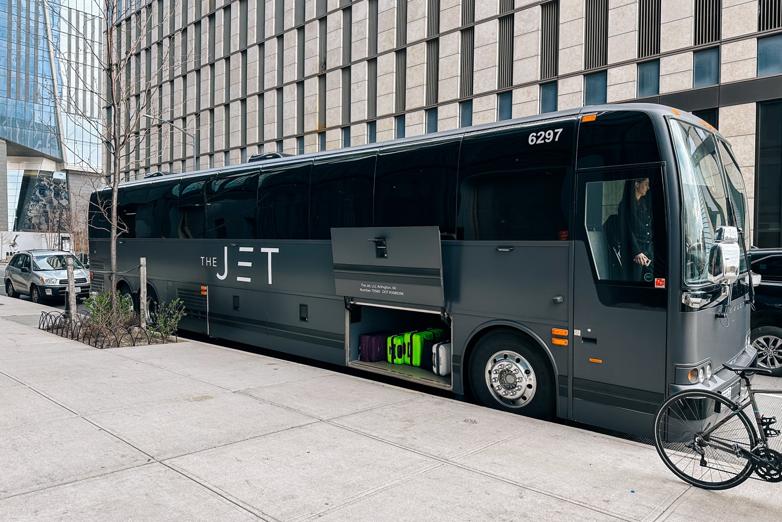 The Jet vs. Amtrak: What is the best way to get between New York City ...