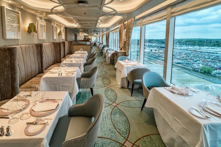 First photos: Inside Queen Anne, the stunning new cruise ship from ...