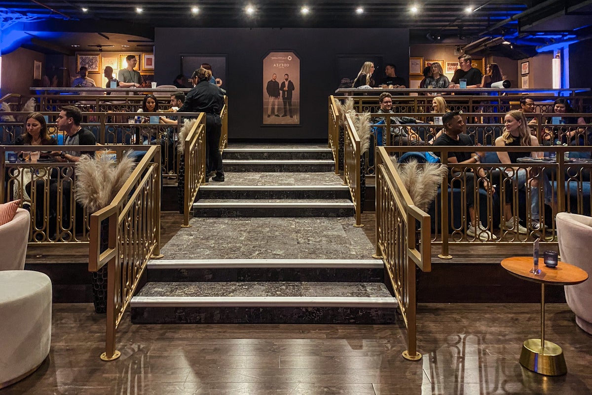 This is why you need to go to a Sapphire Presents concert - The Points Guy