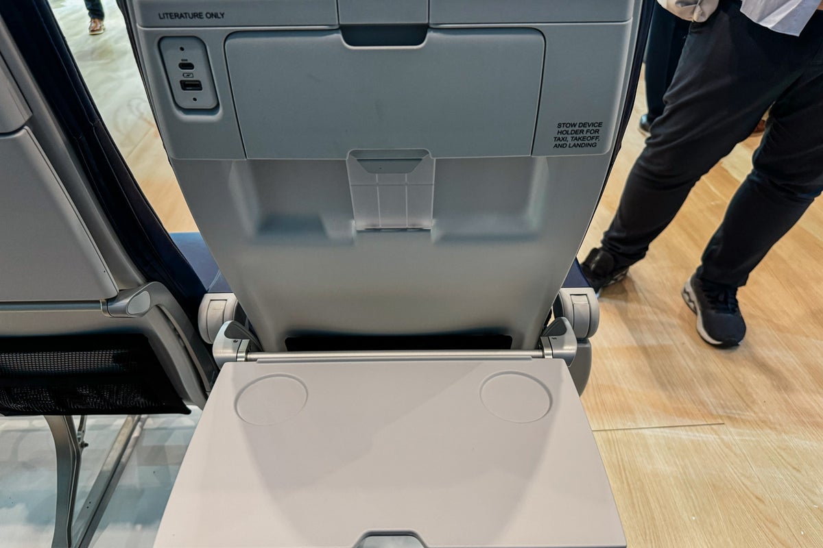 Southwest Airlines unveils seats for new aircraft - The Points Guy
