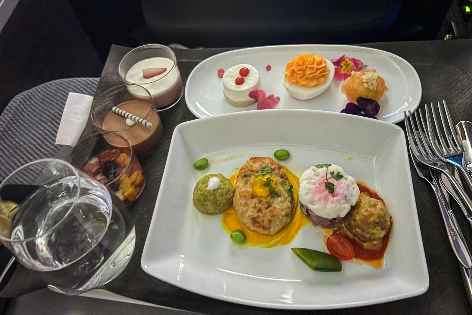 Is flying business class with kids worth it — and should you do it ...