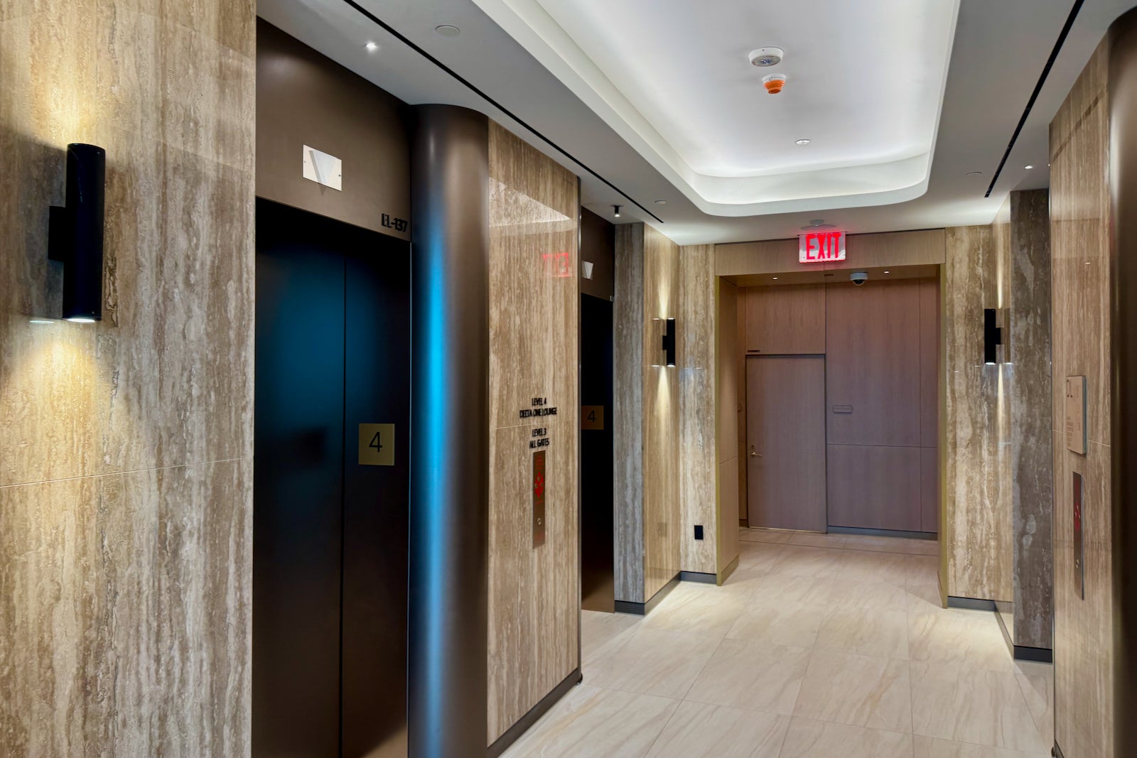 Reviewing the new Delta One Lounge in New York, a stunning masterpiece ...