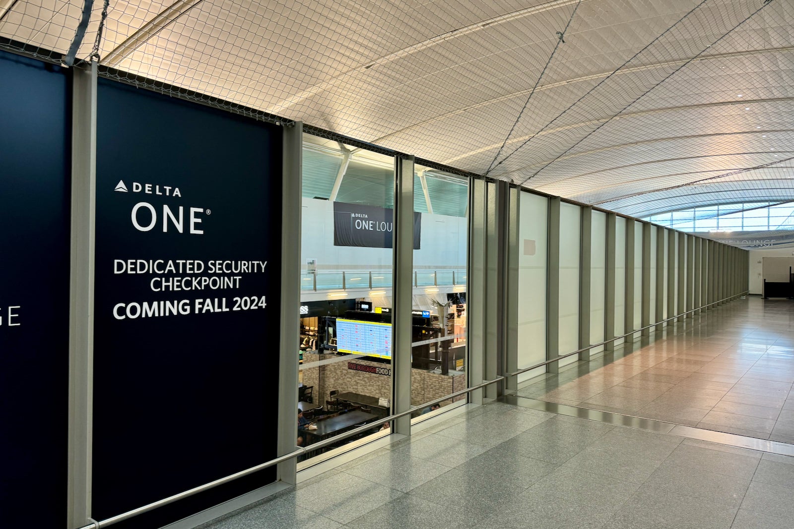 Reviewing the new Delta One Lounge in New York, a stunning masterpiece ...