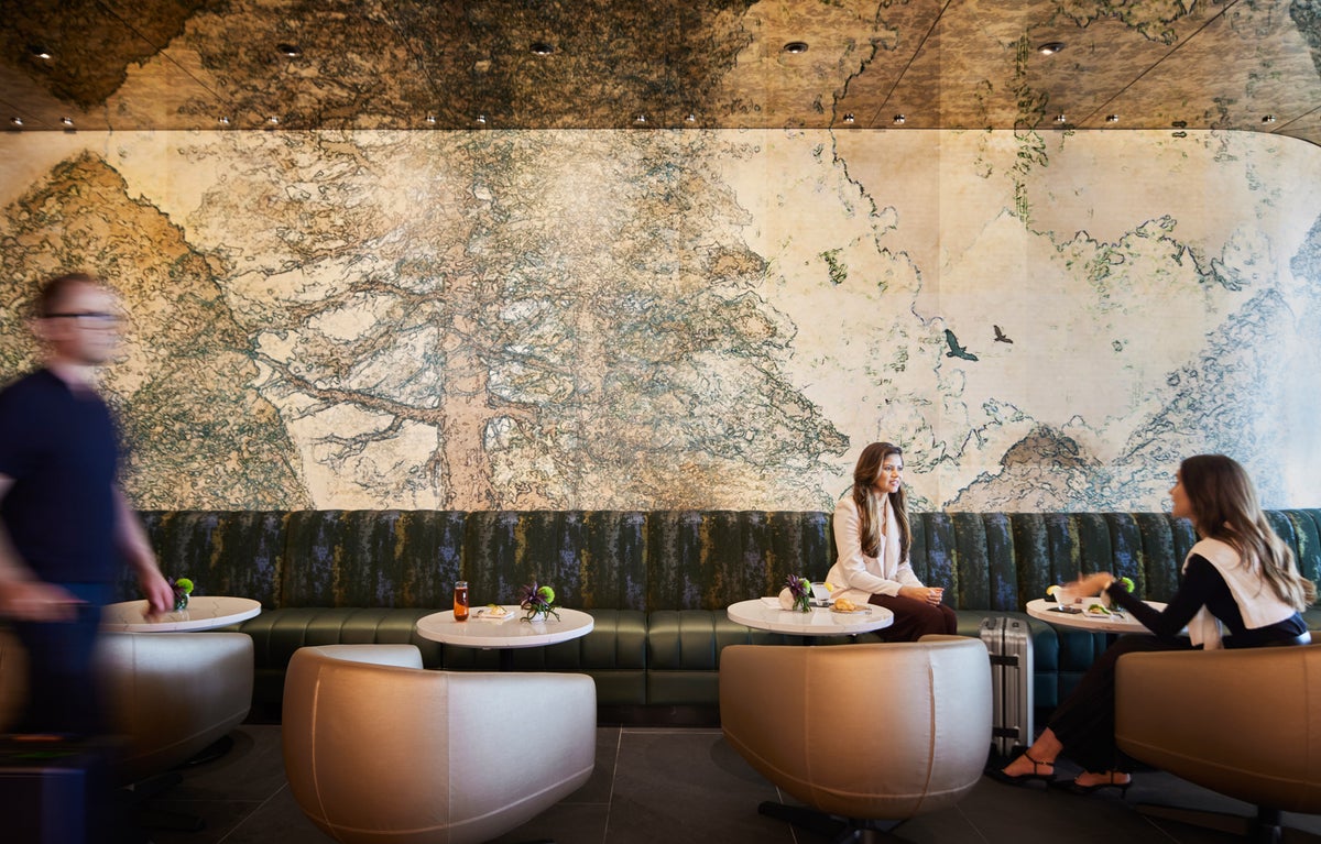 The Club opens new location in San Francisco International Airport ...