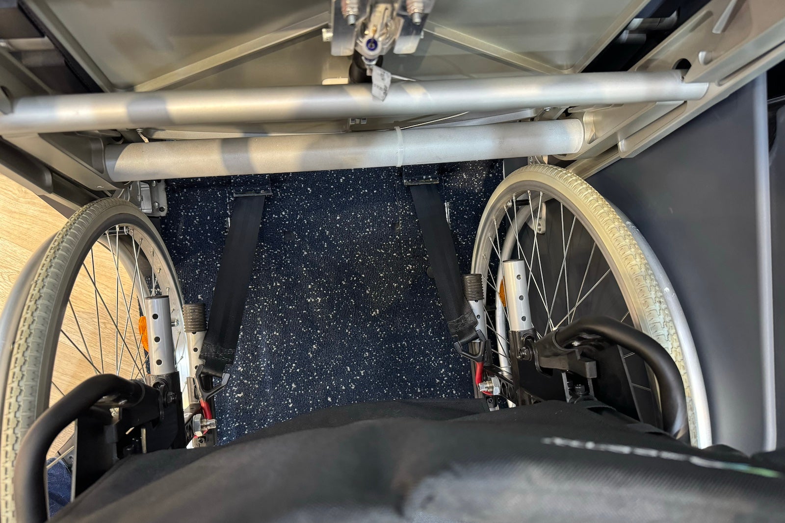 Delta demonstrates new seat concept, larger lavatory for passengers who ...