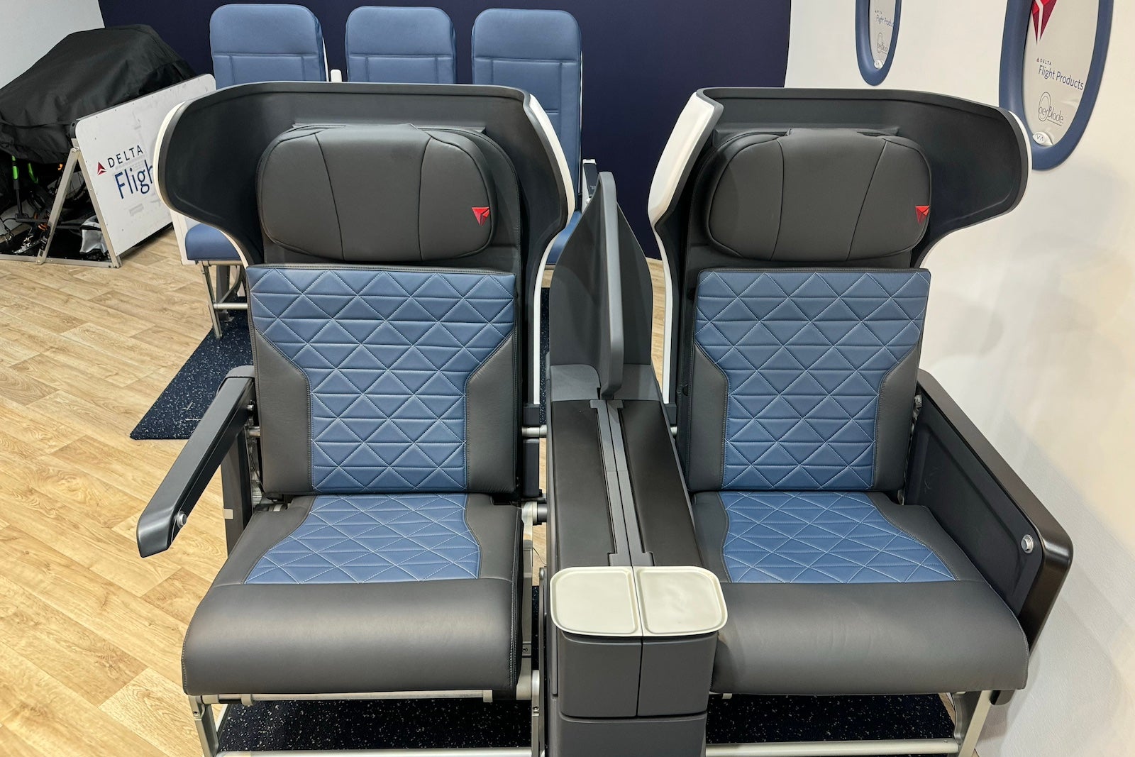 Delta demonstrates new seat concept, larger lavatory for passengers who ...