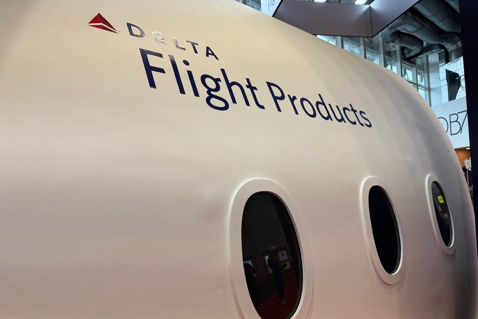Delta demonstrates new seat concept, larger lavatory for passengers who ...