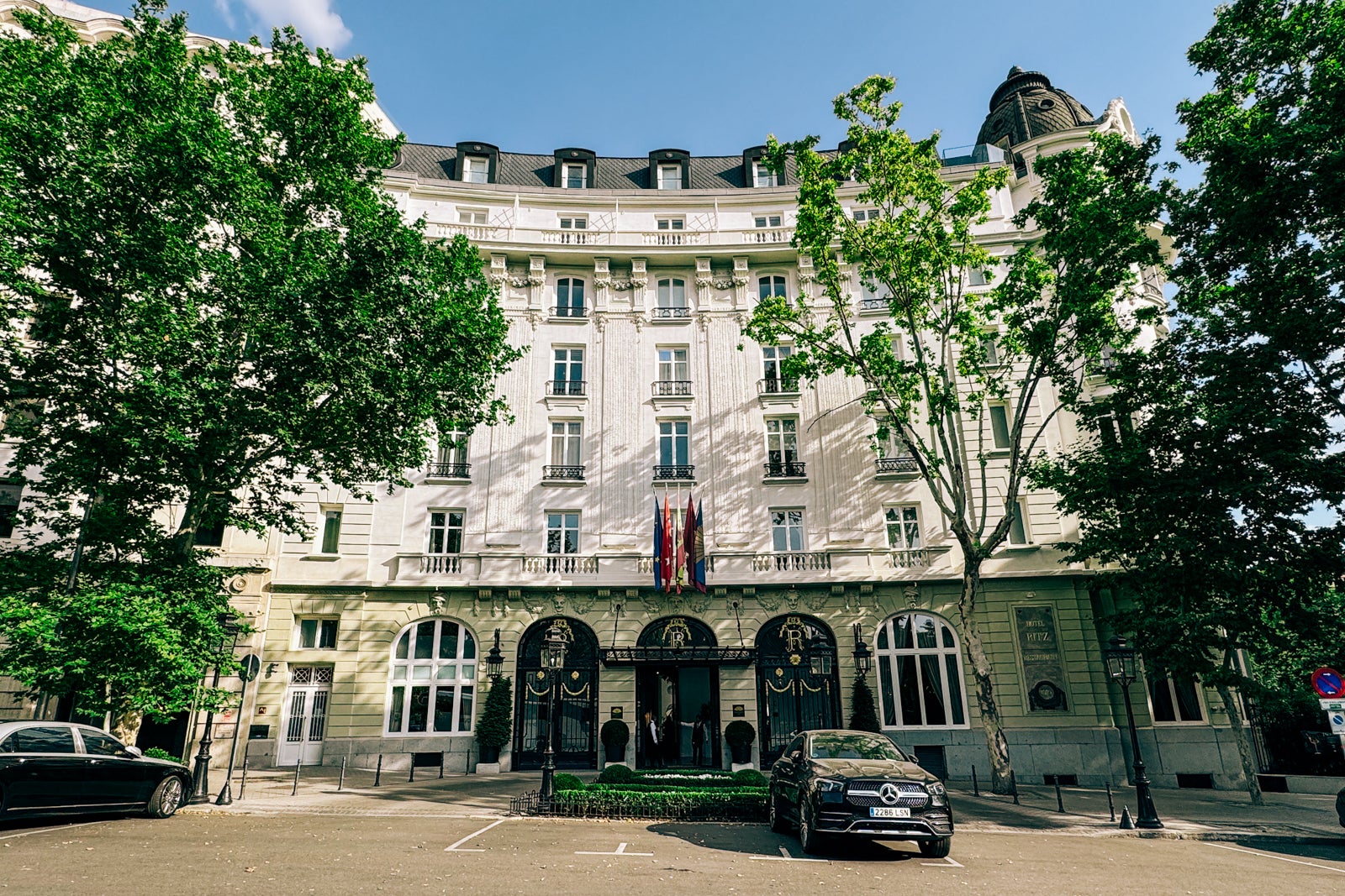 Review: Inside the Mandarin Oriental Ritz, Madrid in Spain - The Points Guy
