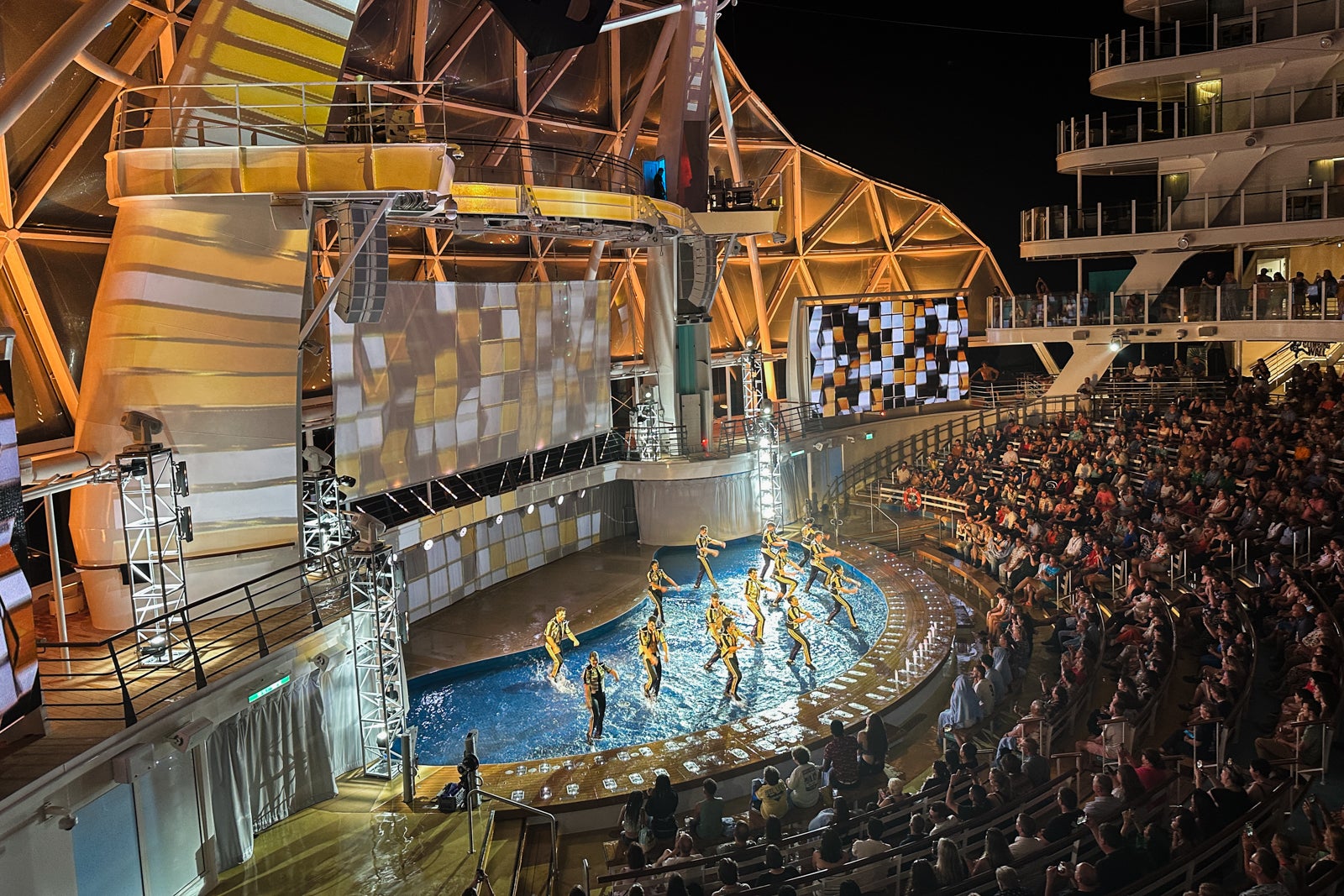 First impressions of Royal Caribbean's Utopia of the Seas cruise ship ...