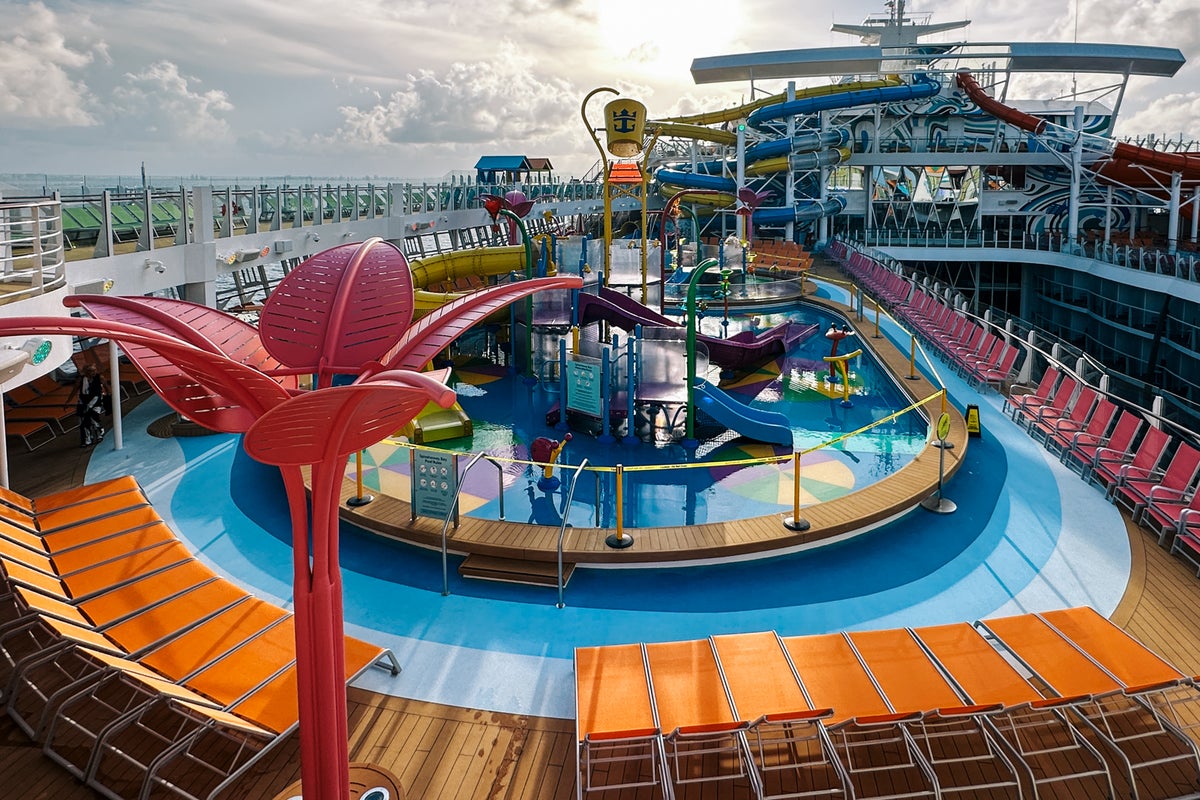 How to make the most of your time on short Utopia of the Seas cruises ...