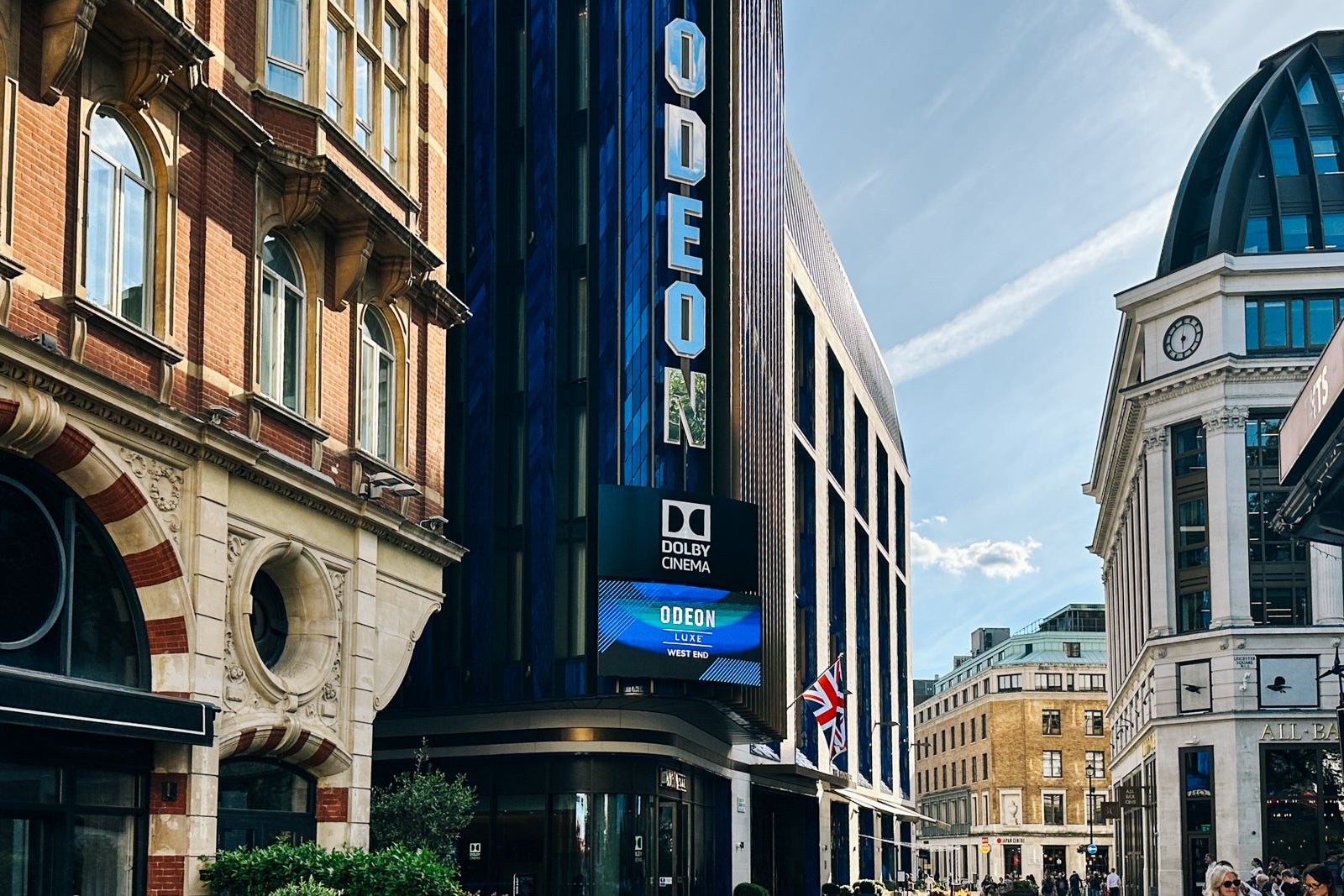 What it’s like staying at The Londoner, a massive 'boutique' hotel in ...