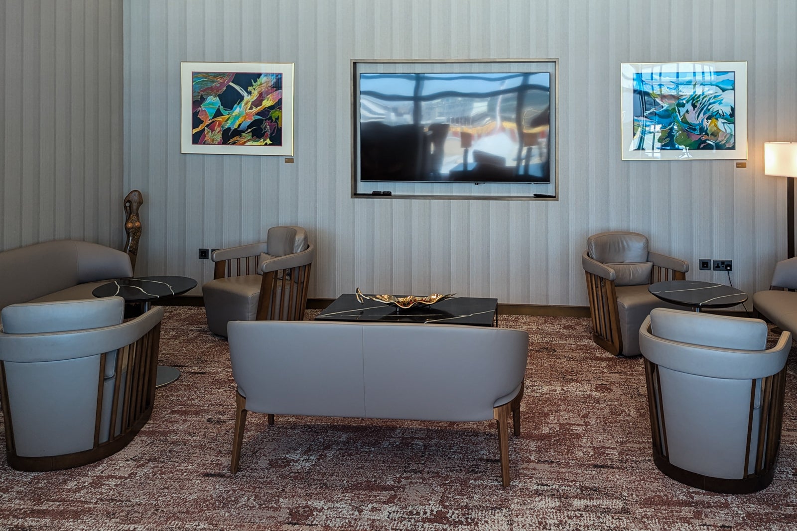 Singapore Airlines opens beautiful refurbished first- and business ...