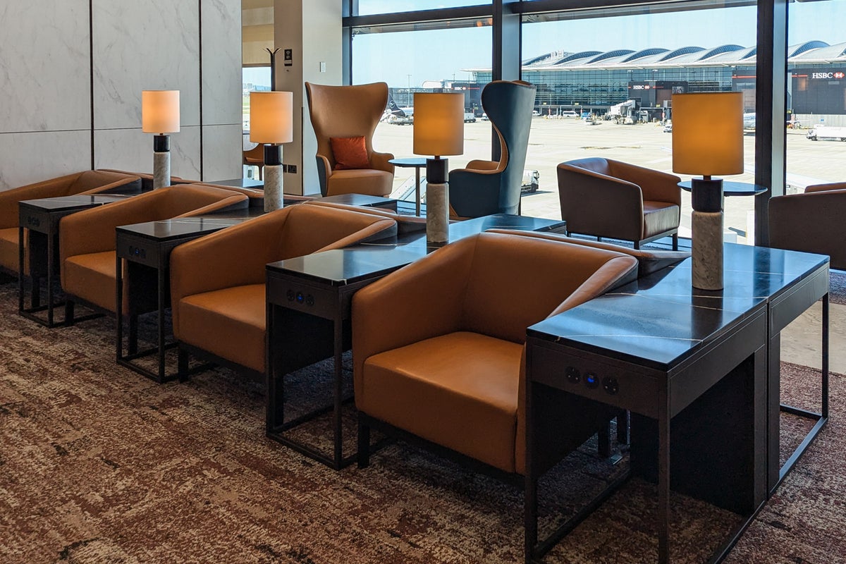 Singapore Airlines opens beautiful refurbished first- and business ...