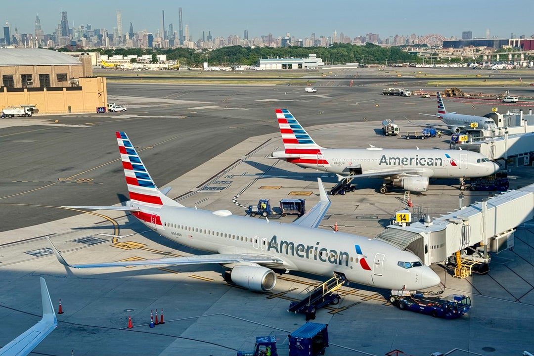 American Airlines makes changes to the AAdvantage Business program ...