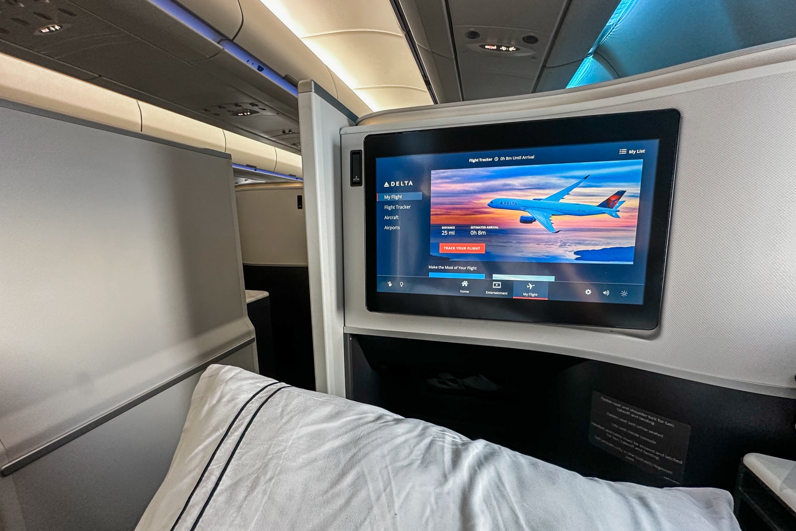 How the Delta SkyMiles Reserve American Express Card elevated my trip ...