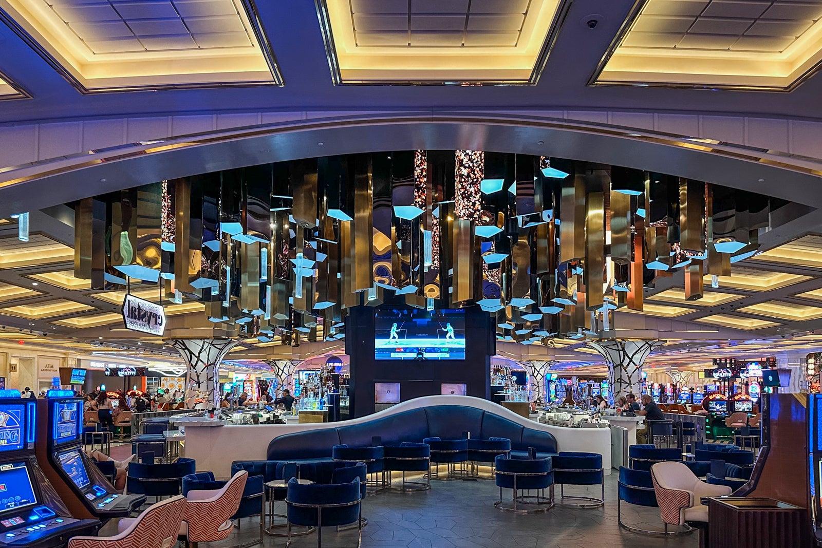 Affable service, glam common spaces and lackluster rooms: My review of ...