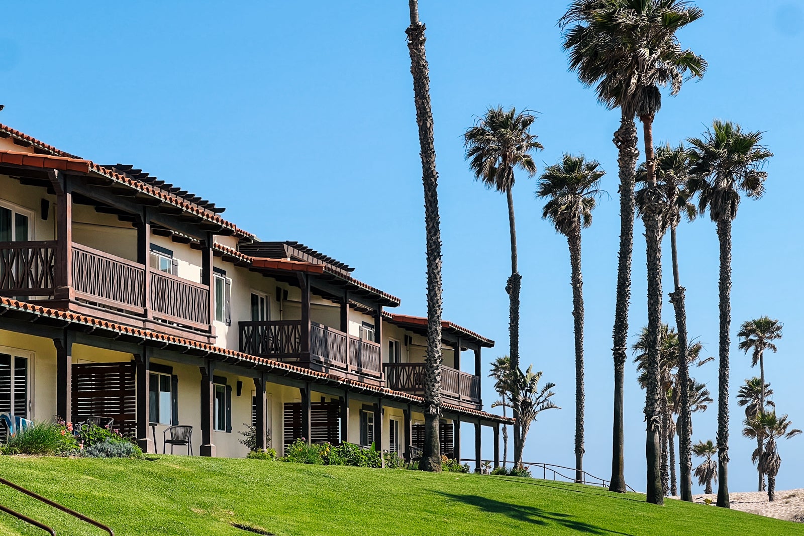 Zachari Dunes review - The Points Guy