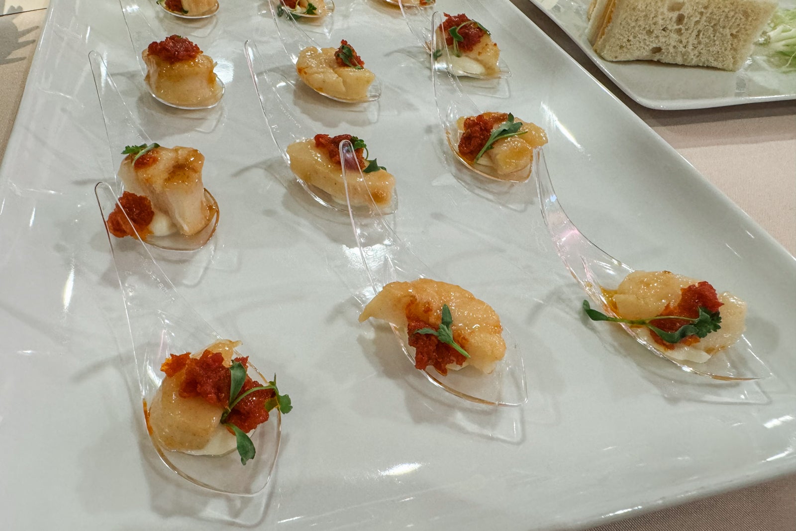 EVA Air debuts newest Hello Kitty plane on Chicago route - The Points Guy