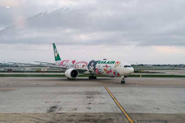 EVA Air announces newly-updated premium economy cabin - FletchSports