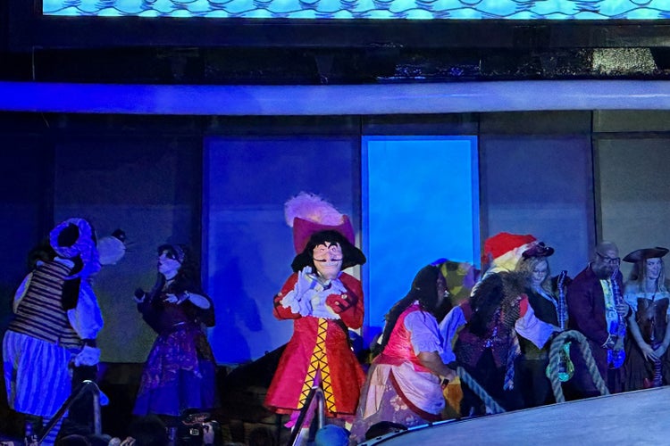 What is a Disney cruise pirate night? Here’s all you need to know - The ...