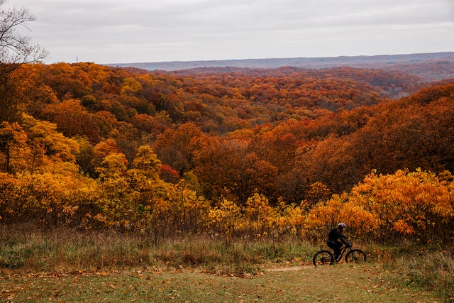 The 5 Best Midwest Road Trips for Fall Foliage - The Points Guy