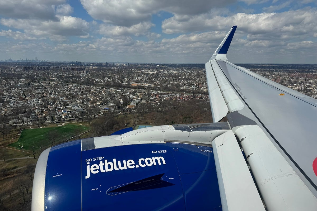 JetBlue changing up Even More Space seats, open to new airline ...