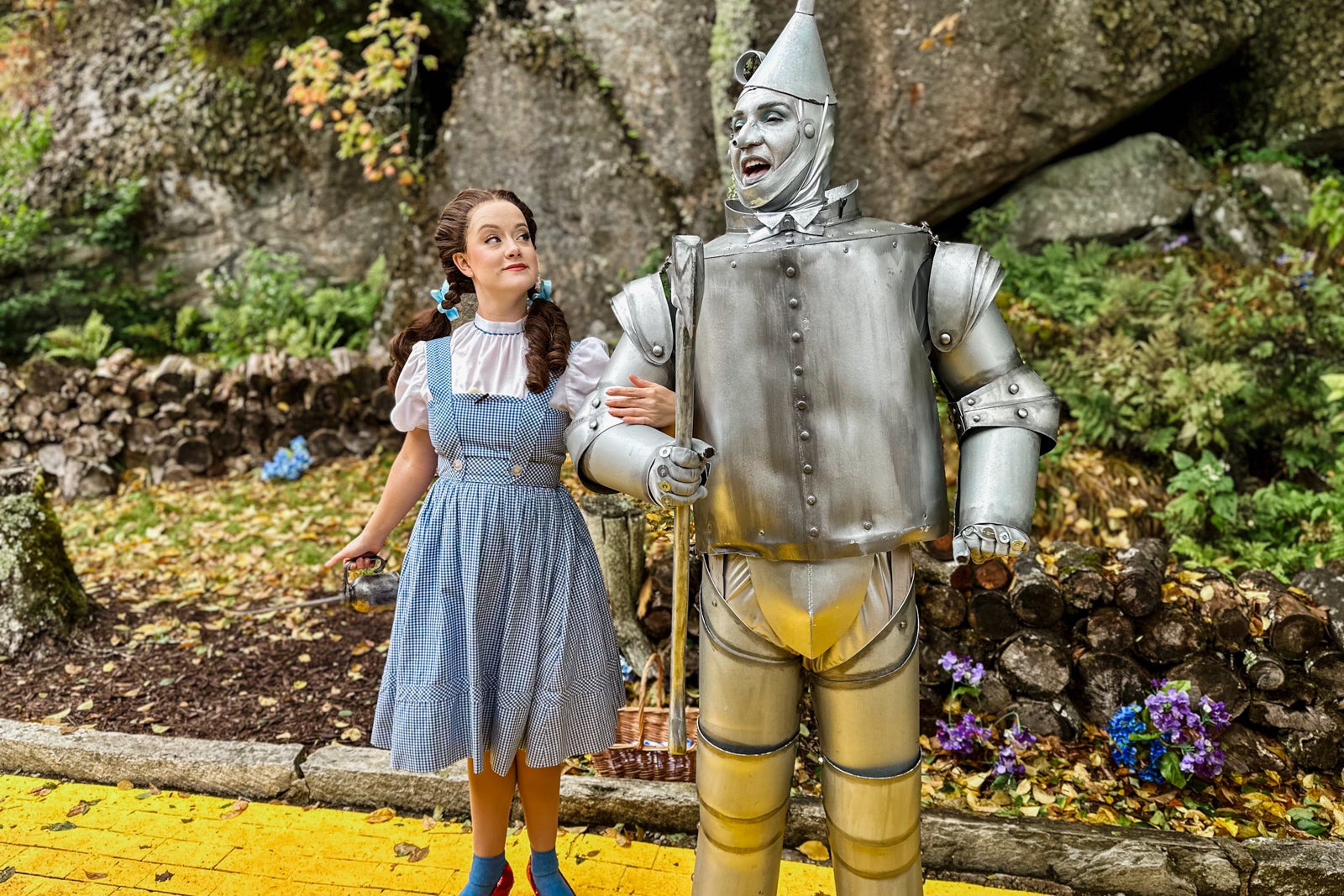 The essential guide to Autumn at Oz in Beechwood, North Carolina - The ...