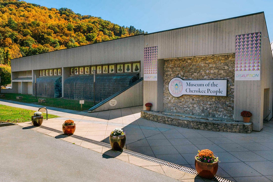 These western North Carolina towns are open to tourists this fall - The ...
