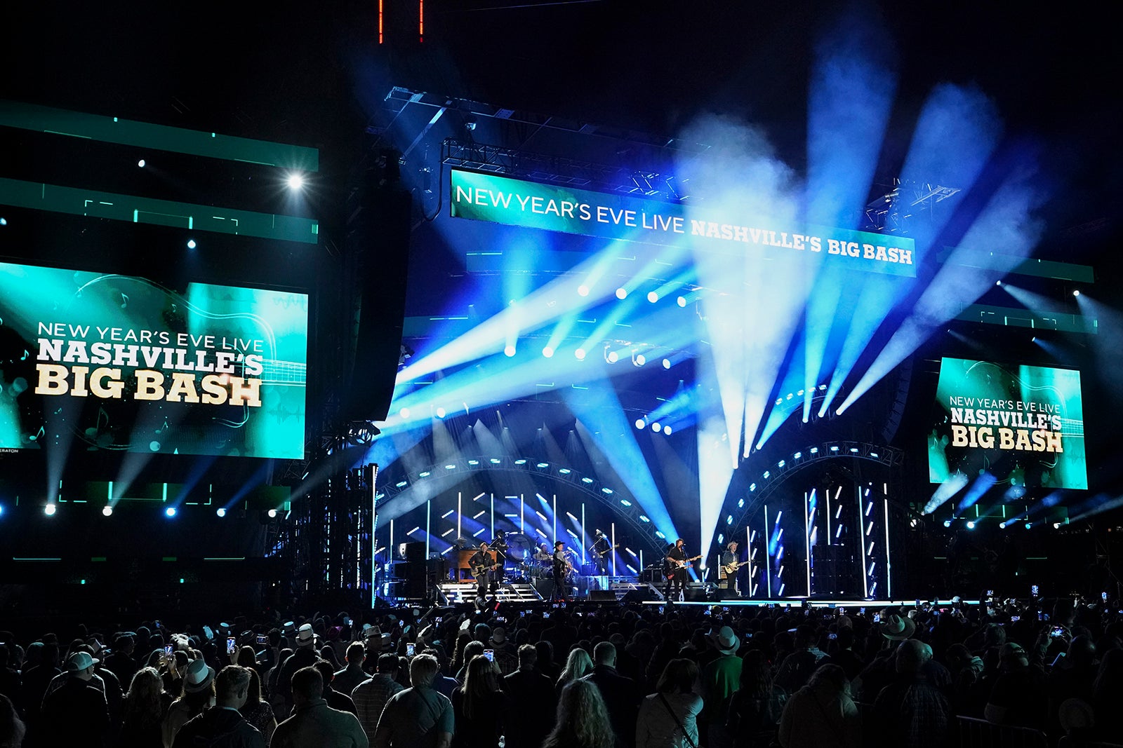 6 best places to spend New Year’s Eve in the US - The Points Guy