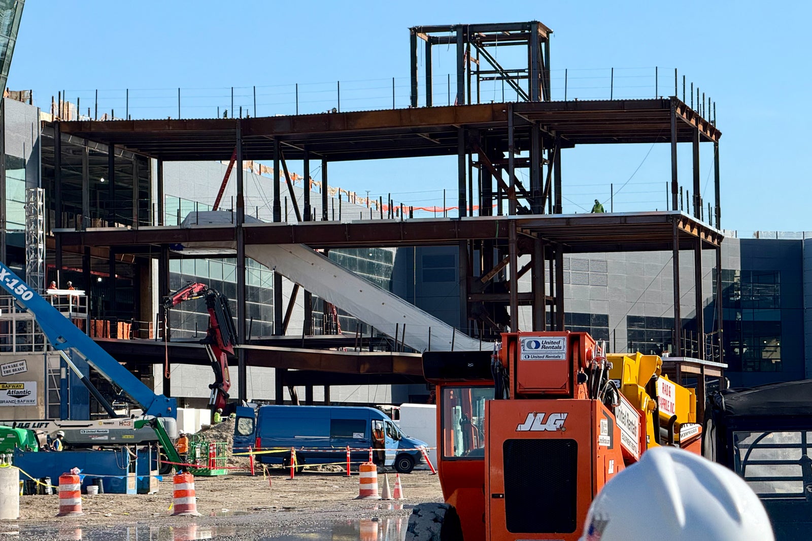 Inside JFK's new Terminal One, a massive $9.5 billion flagship terminal ...