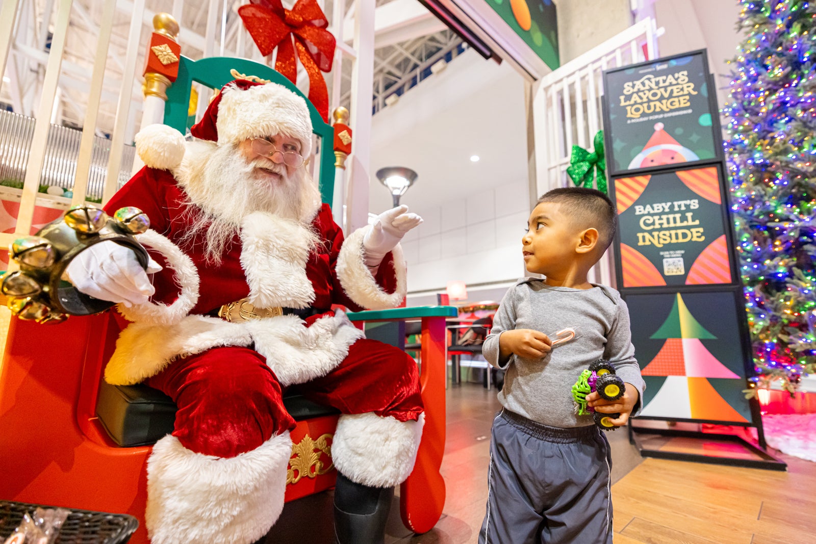 Santa did a practice run at the Indianapolis airport. Now he has a ...