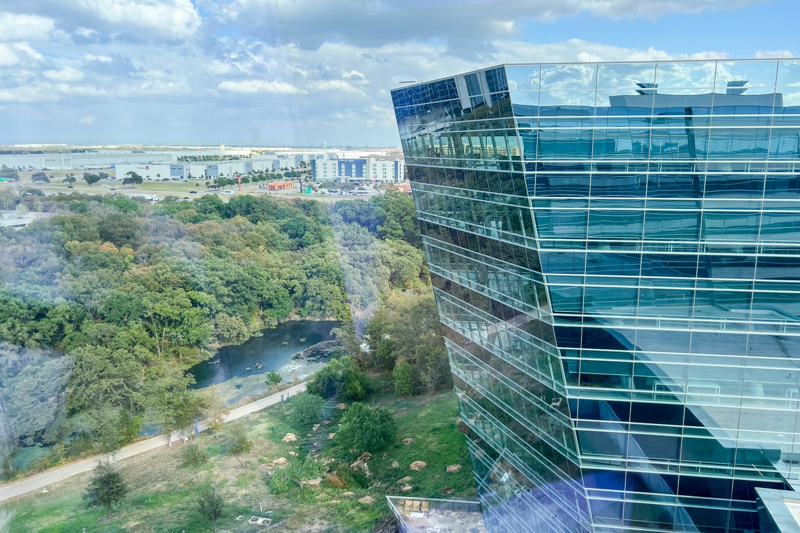 Behind the scenes at American Airlines' giant Fort Worth campus and DFW ...