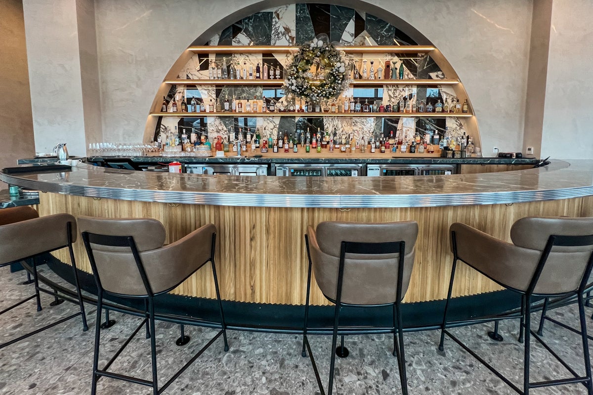 Thompson Houston review - The Points Guy