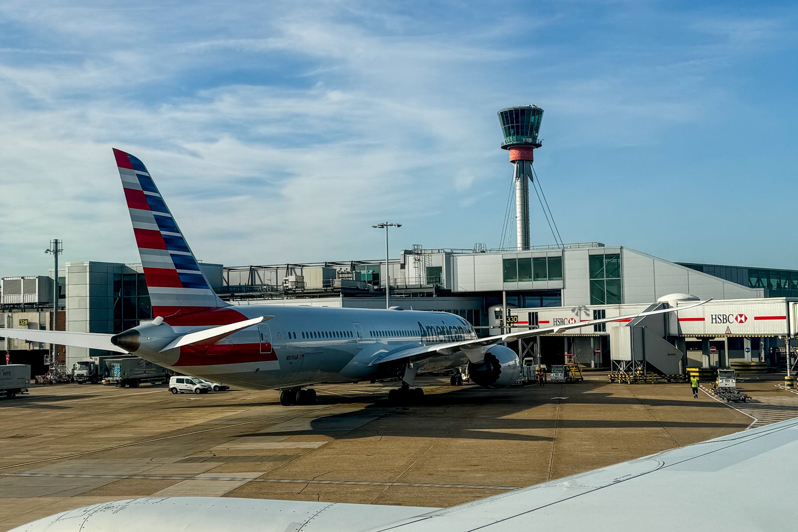 Heathrow closure: What are US travelers' rights if their flight is ...
