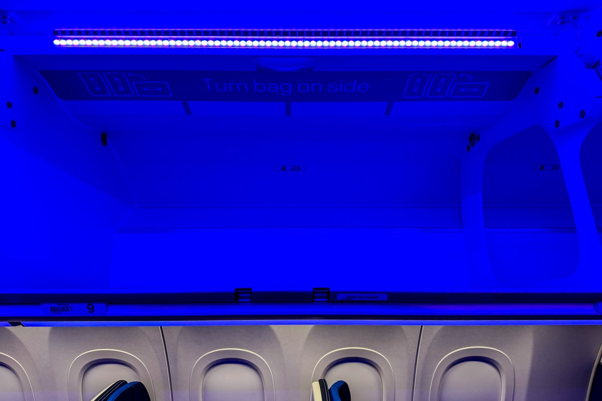 United is halfway done with cabin overhauls, battles rival Delta for ...