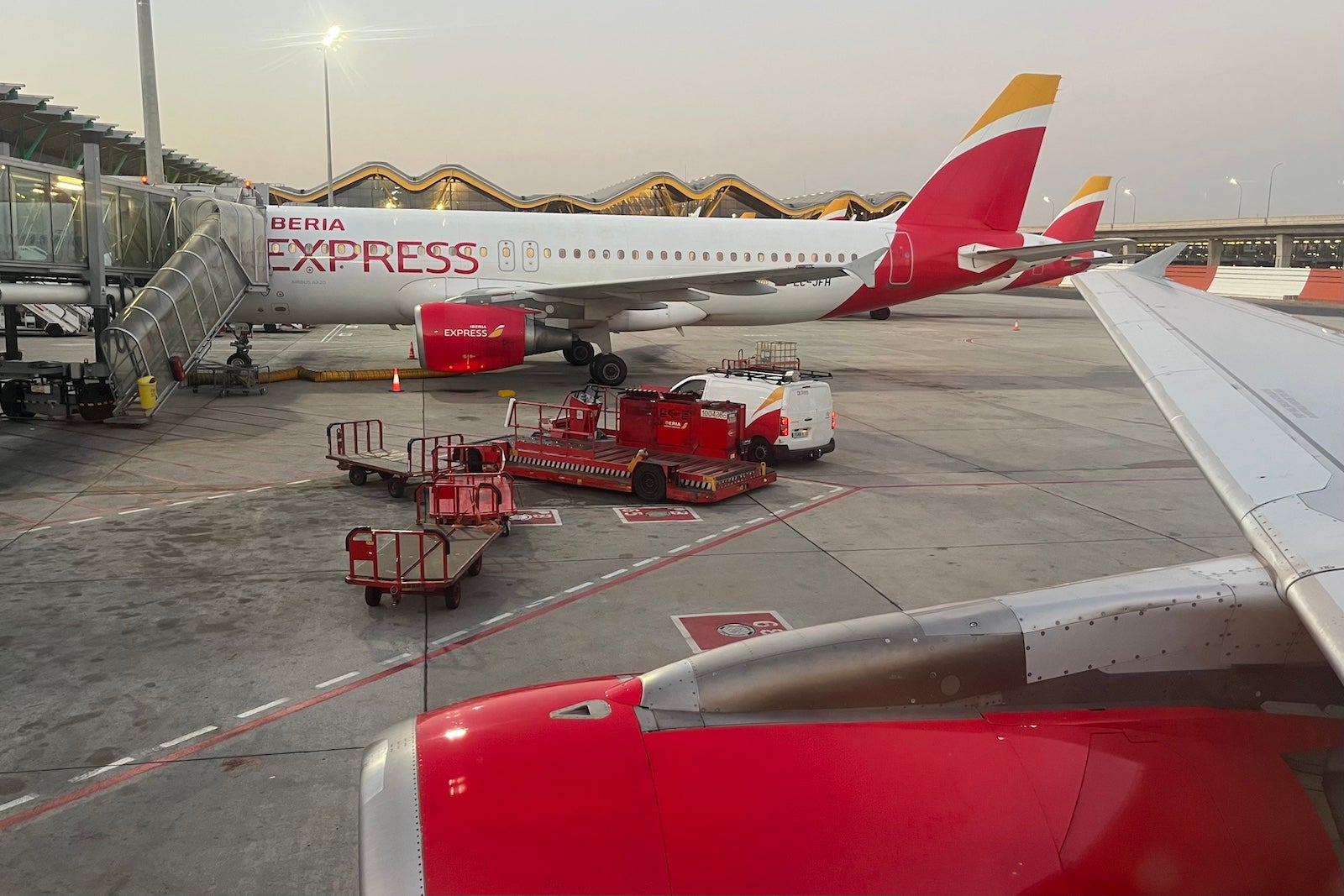The world's most on-time airlines and airports, ranked - The Points Guy