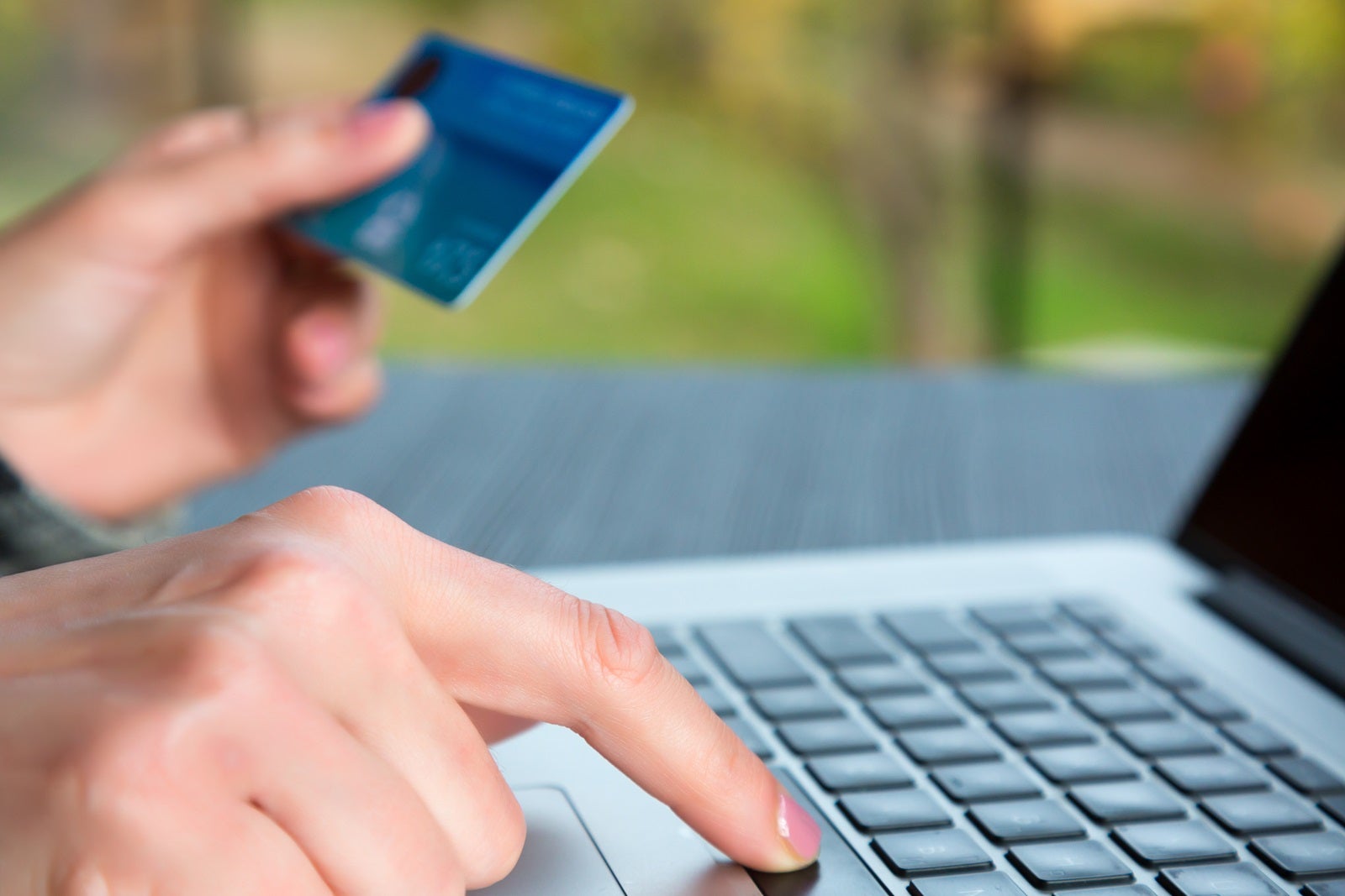 Ihg One Rewards Premier Vs Traveler Credit Card Showdown The Points Guy
