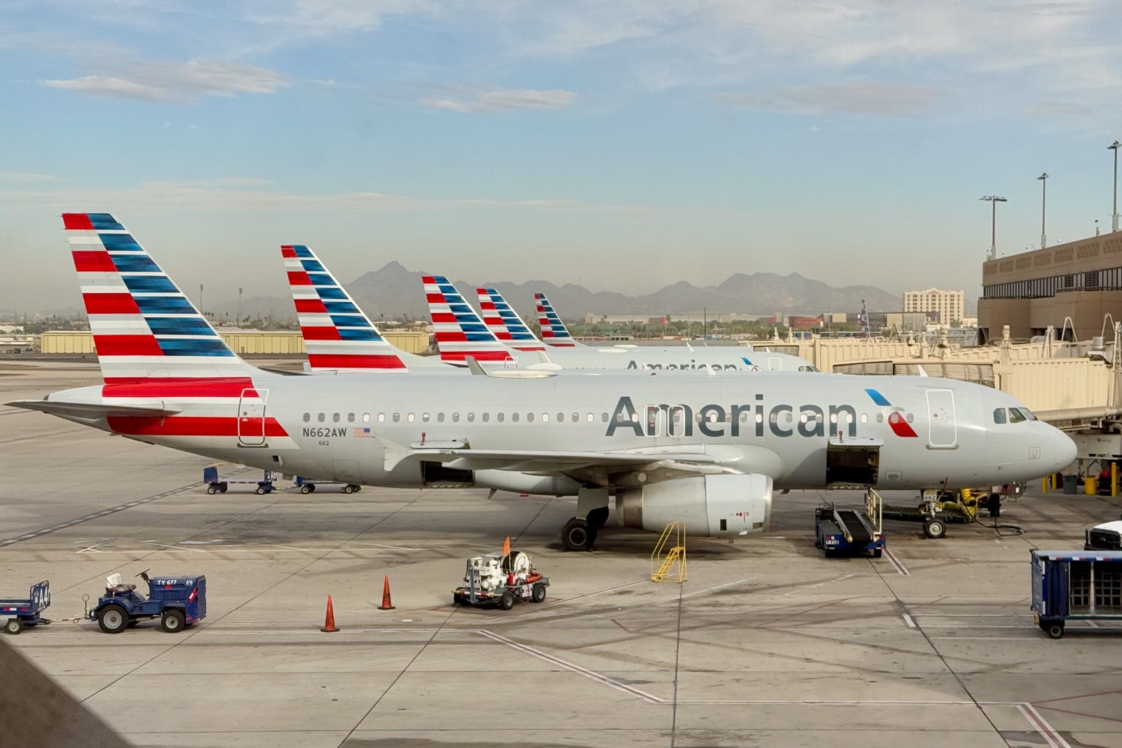 Last-minute strategies for earning American Airlines elite status - The ...