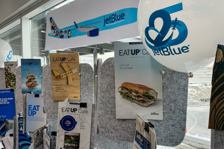JetBlue turns 25: On board the celebratory anniversary flight - The ...