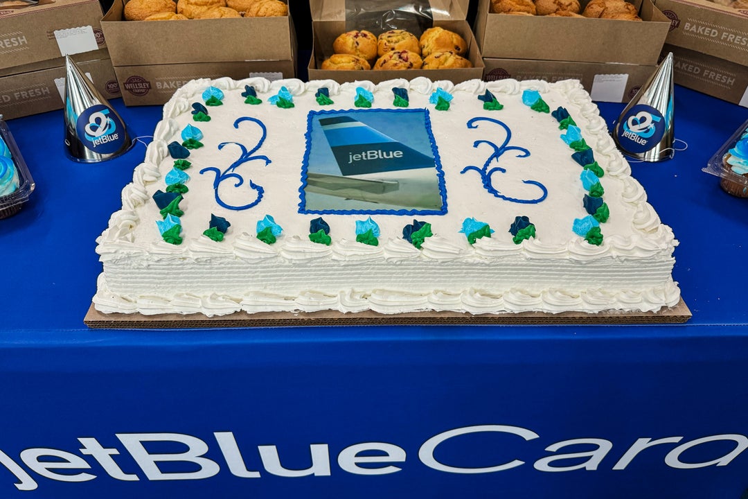 JetBlue turns 25: On board the celebratory anniversary flight - The ...