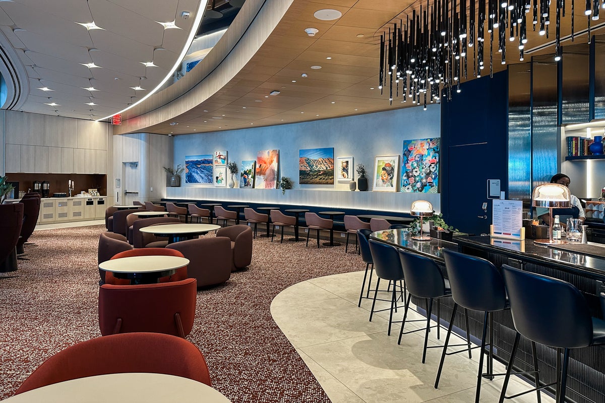 A complete guide to Capital One lounges and locations – First Class ...