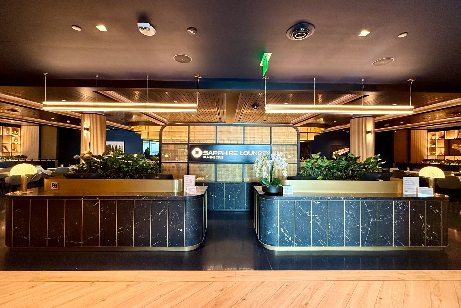 Inside Chase's gorgeous new Sapphire Lounge in Philadelphia - The ...