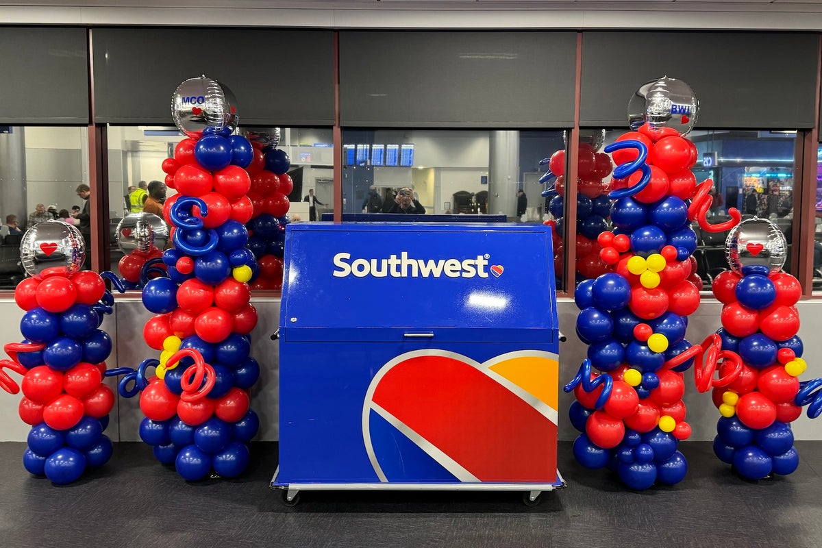 Southwest Airlines launches first red-eye flights - The Points Guy