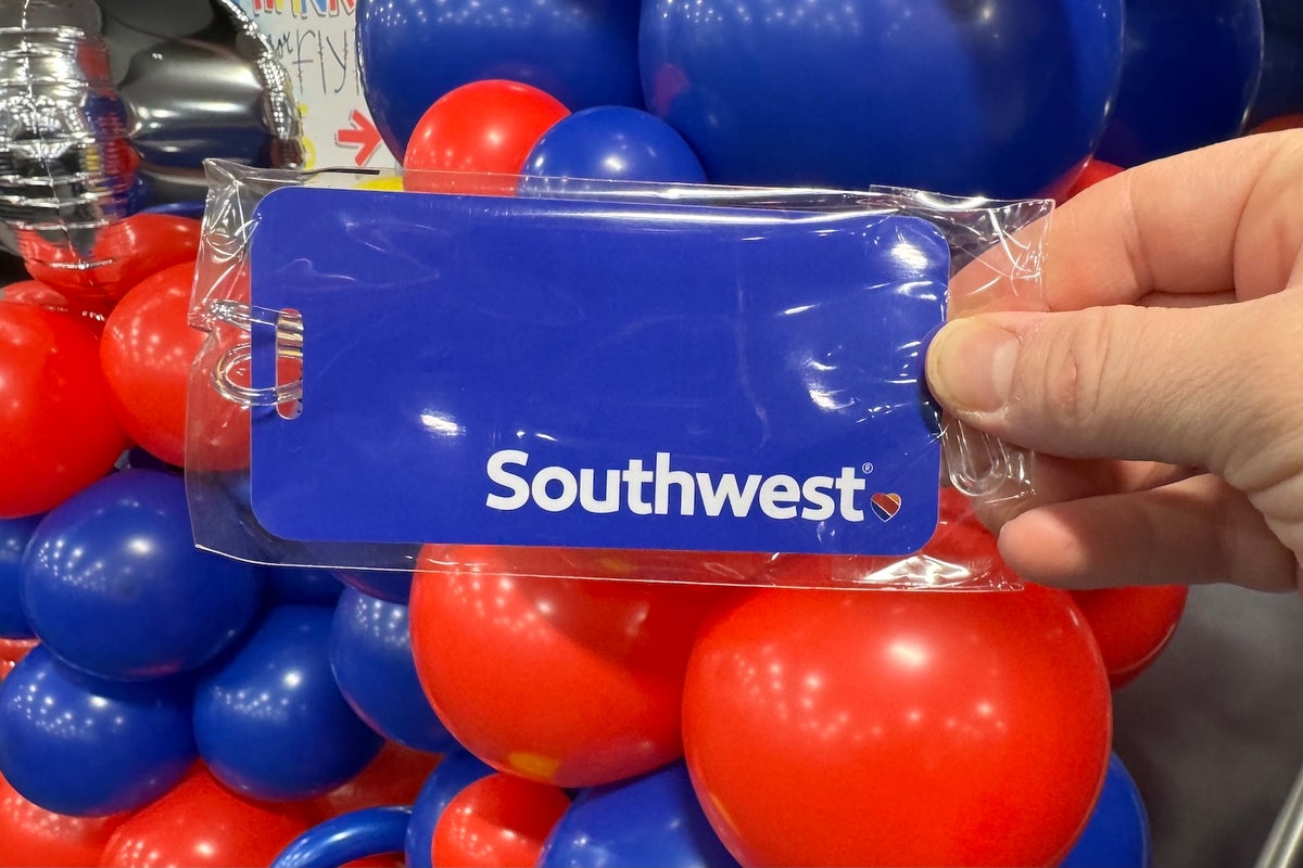 Southwest Airlines flights will now appear on Expedia - The Points Guy