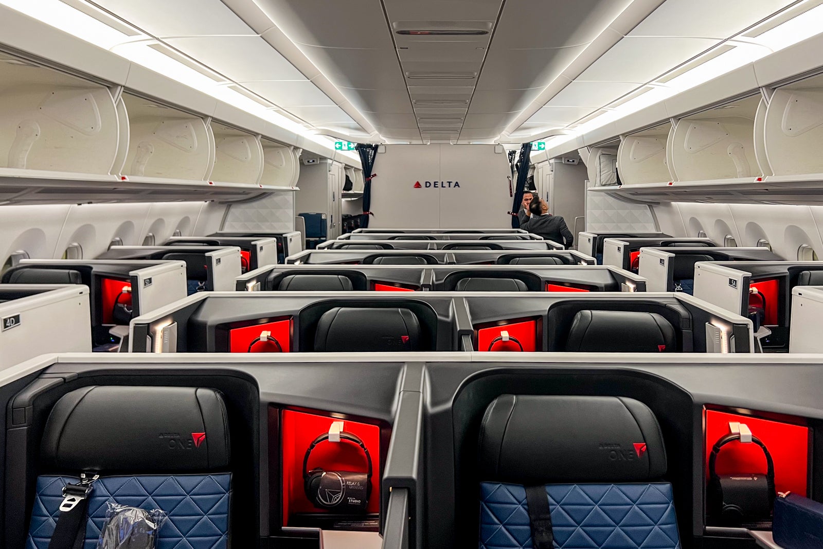 Book now - Plenty of Delta One business class award space from Europe ...