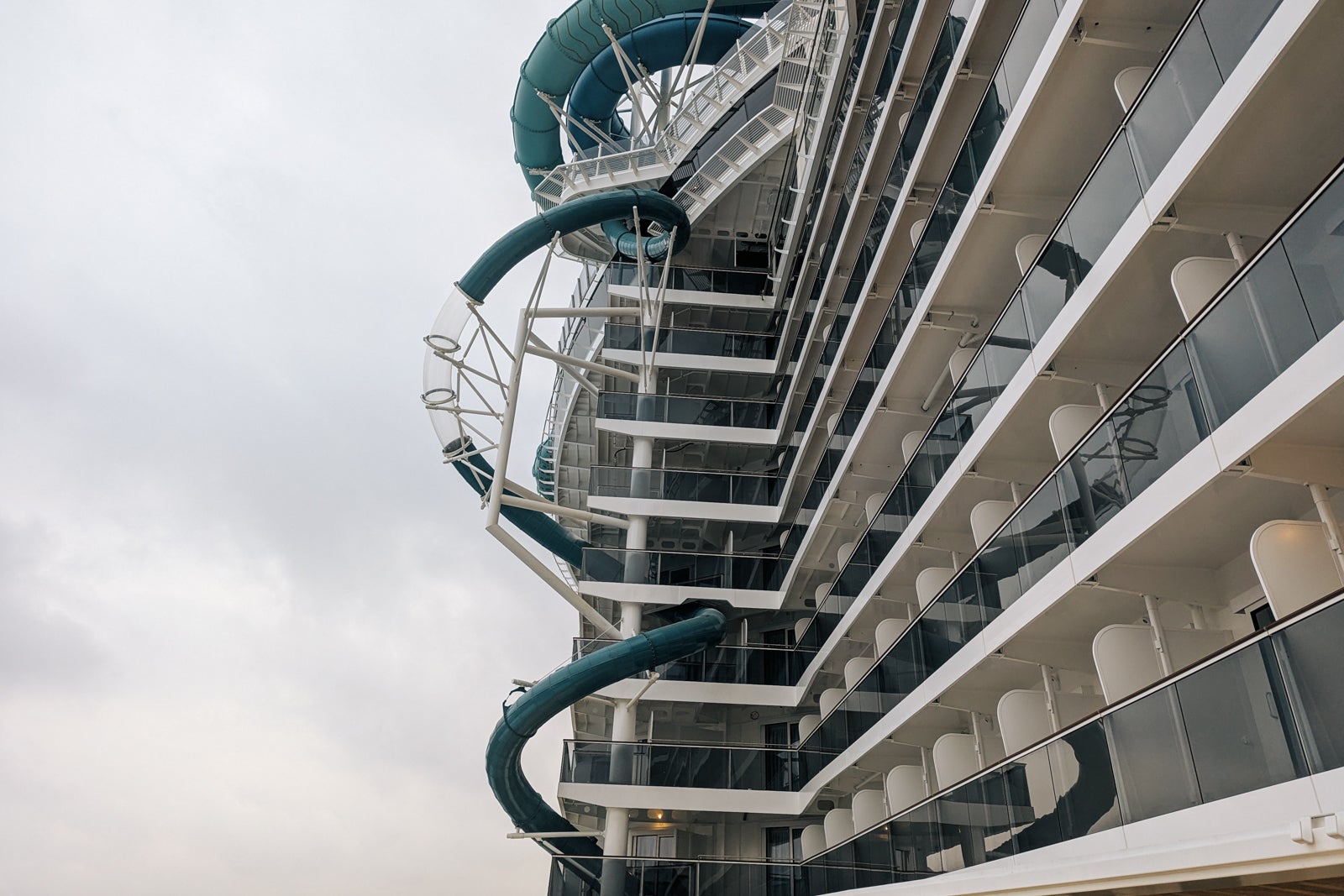 Norwegian Aqua cruise review: All the ship has to offer passengers ...