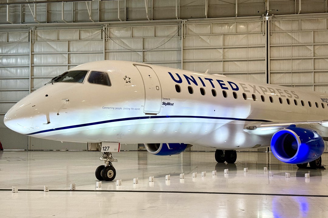 Inside United Airlines' plan to bring free Starlink Wi-Fi to every ...