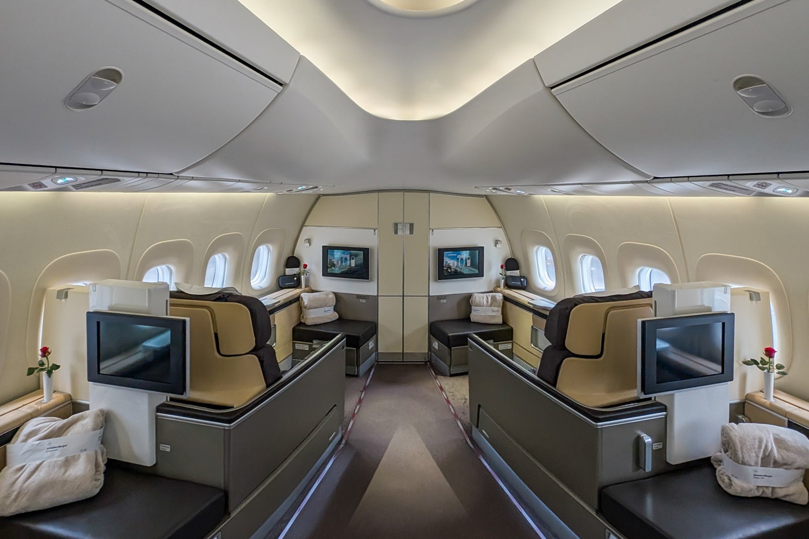 10 best ways to use 100K Chase points: From first-class flights to all ...