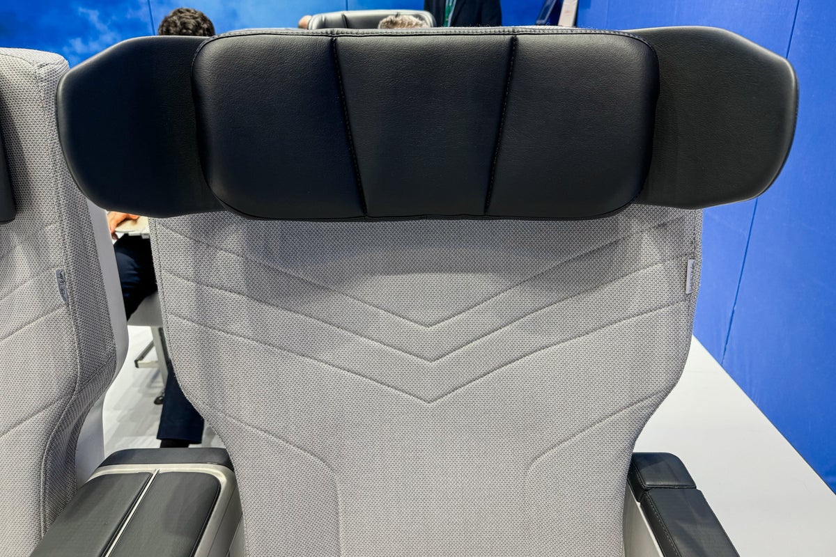 Frontier Airlines selects its new first-class seats - The Points Guy