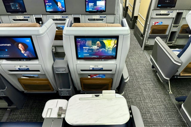 A look at American's all-new Boeing 787 Dreamliner with Flagship Suite ...